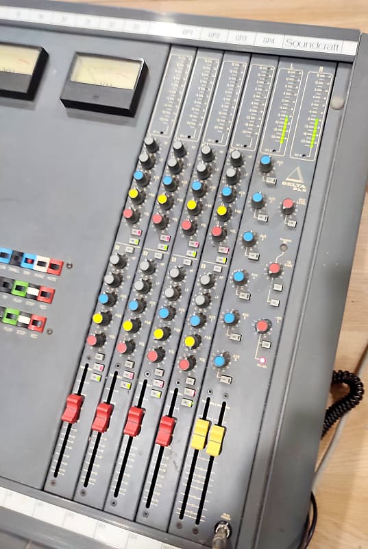 Soundcraft 200 DELTA 4 x Group modules D203 | Reverb