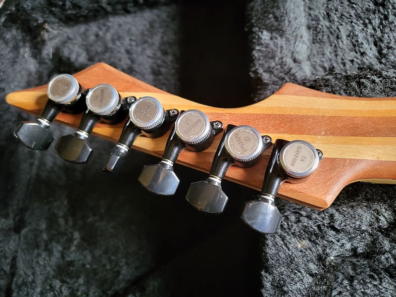 Siggery Heresy 6 (Blackmachine B6) | Reverb Siggery Heresy 6 (Blackmachine B6) | Reverb