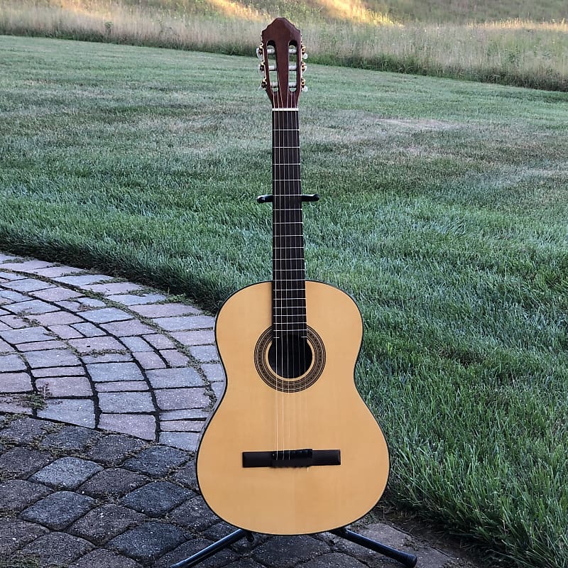 Samick LC-034G Classical Nylon Acoustic w/ Removable Rubber | Reverb