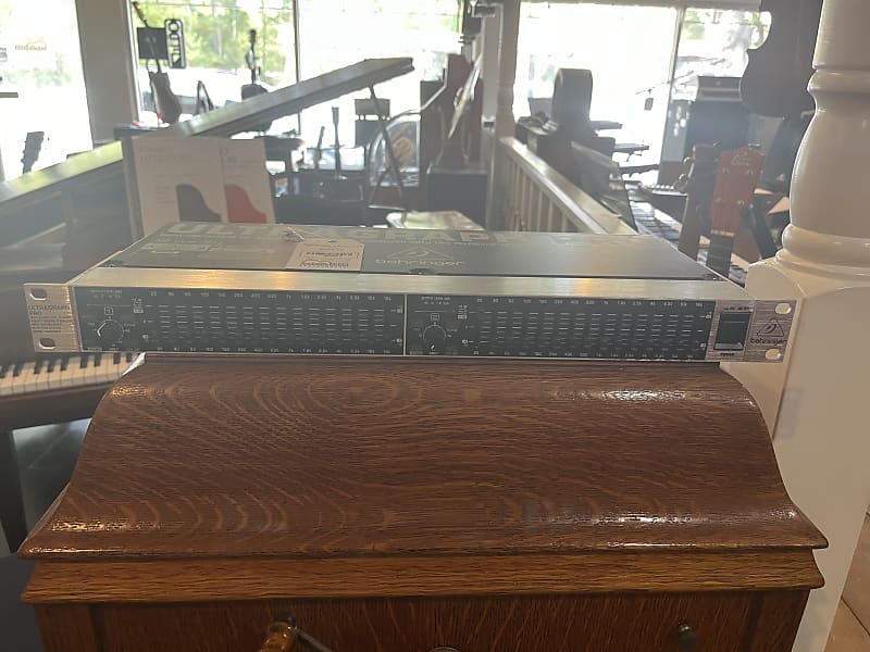 Behringer Ultragraph Pro | Reverb