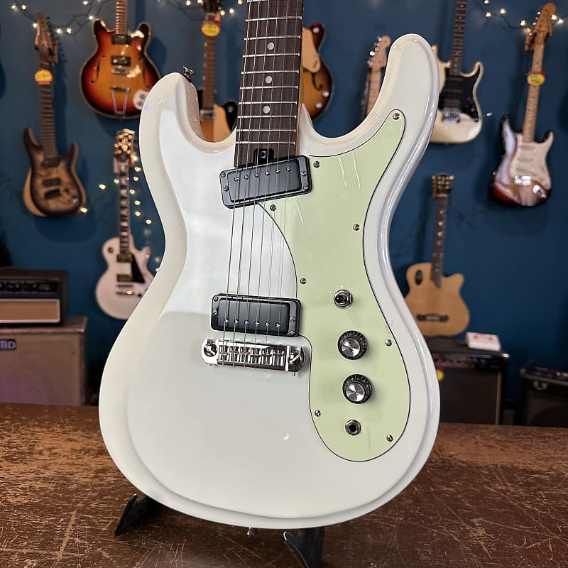 Aria Pro ii DM-206 -Brand New White | Reverb