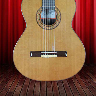 Jose Ramirez R2 Classical Guitar 1997 | Reverb