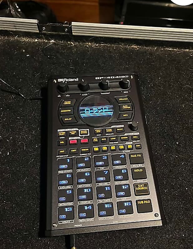 Roland SP-404MkII 2021 - Present - Gray | Reverb