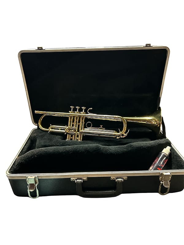 Pre-Owned Blessing Bb Trumpet- Lacquer Finish | Reverb