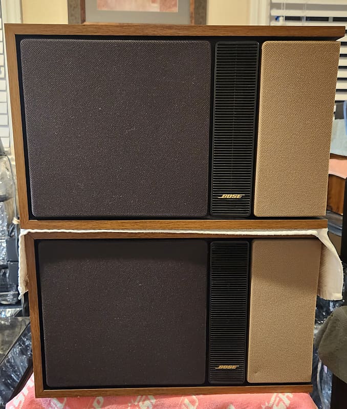 Bose Vintage Bose 301 Series II bookshelf speakers 70-80s | Reverb