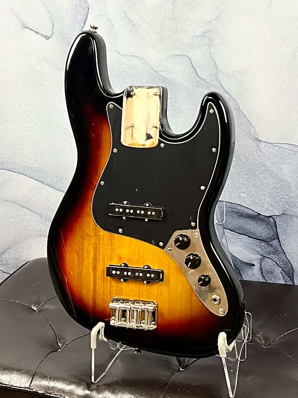 Squier Classic Vibe 70s Jazz Bass Loaded Body Sunburst | Reverb