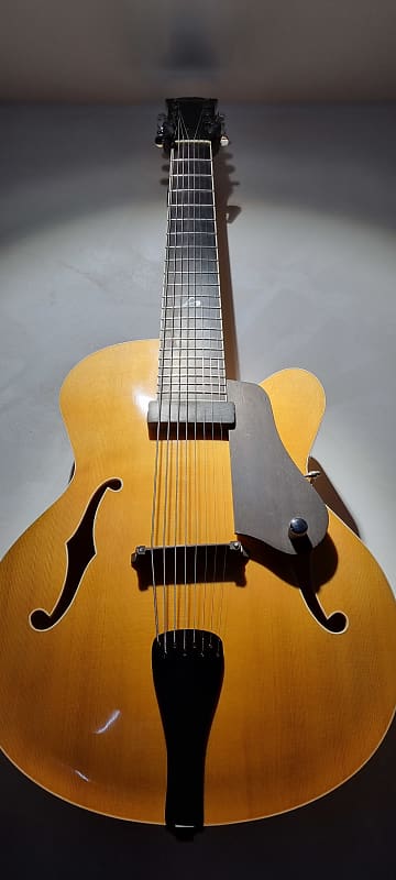 G. Costanzo Luthier Archtop 8 strings custom 2018 | Reverb