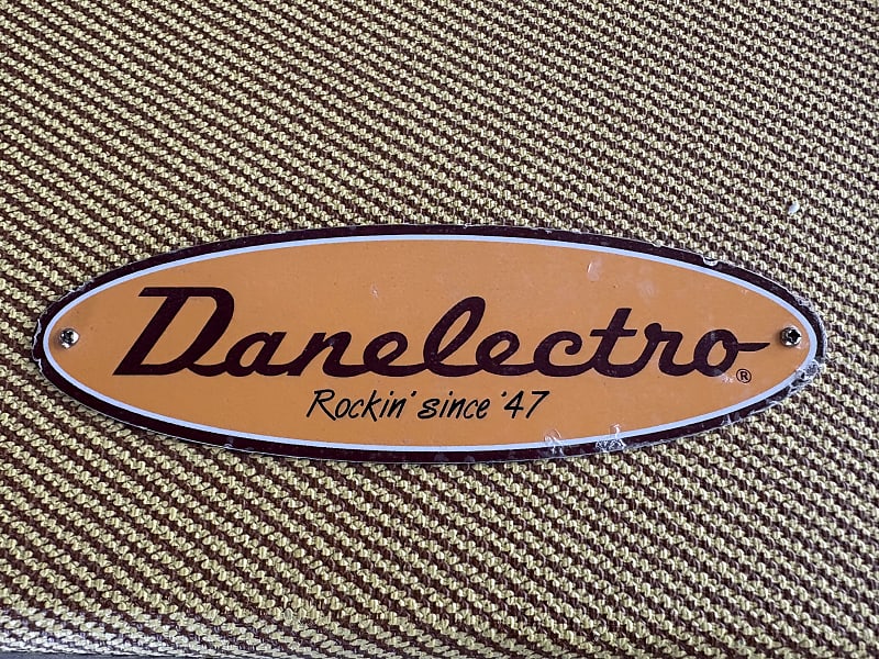 Danelectro Tweed Hardshell Guitar Case w Yellow Interior | Reverb UK