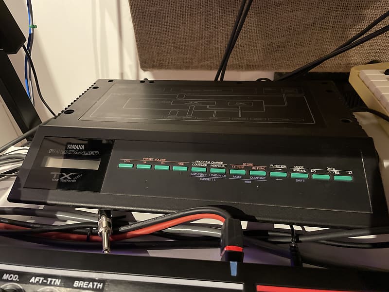 Yamaha TX7 used on sale | Yamaha black boxes online archive