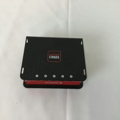 Used Gator POWER-5 W/ CABLES | Reverb