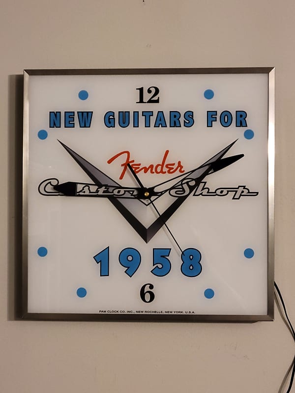 Fender Guitars Custom Shop Dealer Light-Up Clock Killer Cool | Reverb