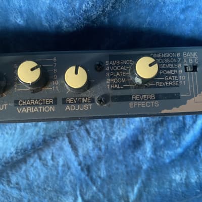 Zoom Studio 1201 Digital Reverb Multi Effect Unit Vocoder | Reverb