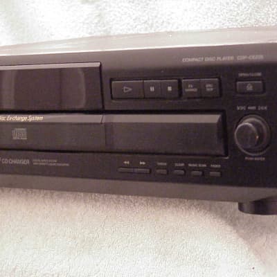 Sony CDP-CE235 - 5 Disc CD Changer with Digital Output and | Reverb