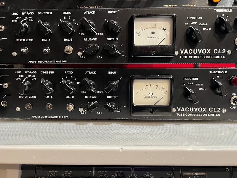 Rare Vacuvox CL2 Tuber Compressor / Limiter Pair | Reverb