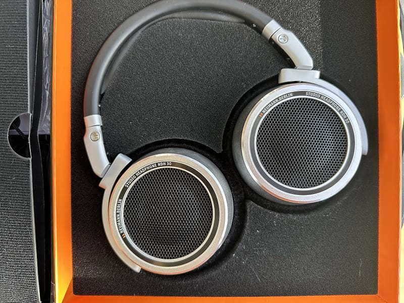 Neumann NDH 30 | Reverb