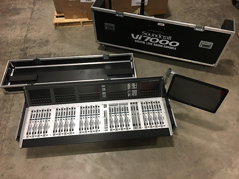 Soundcraft Vi7000 with Realtime Rack Ultimate, ATA case | Reverb