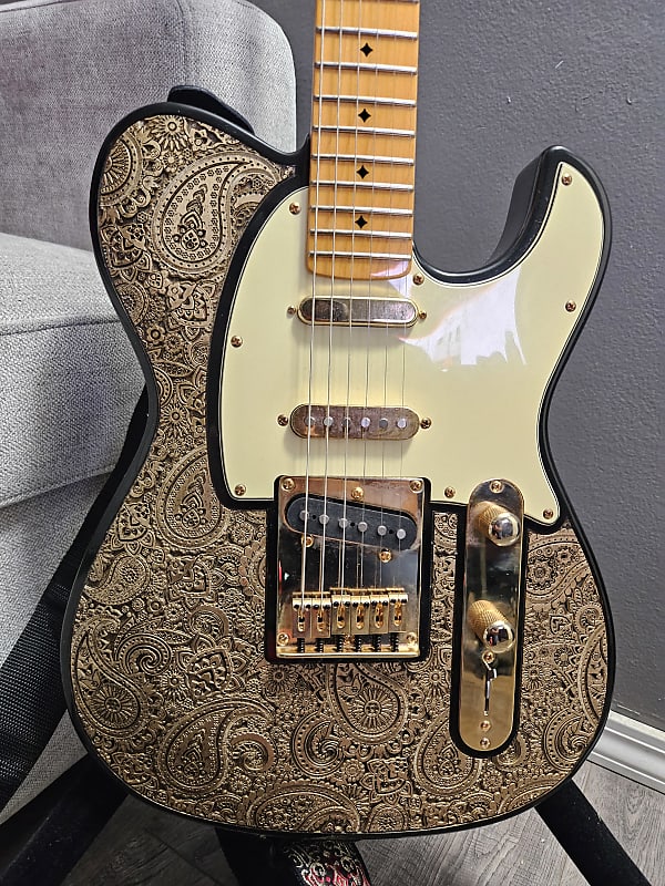 Dean Zelinsky DELLATERA ENGRAVED PAISLEY 2023 - Black and | Reverb