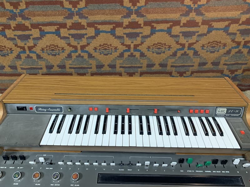 ARP Solina SE-IV String Ensemble | Reverb