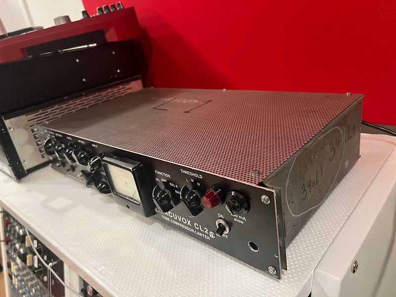 Rare Vacuvox CL2 Tube Compressor / Limiter Rhode and Schwarz | Reverb