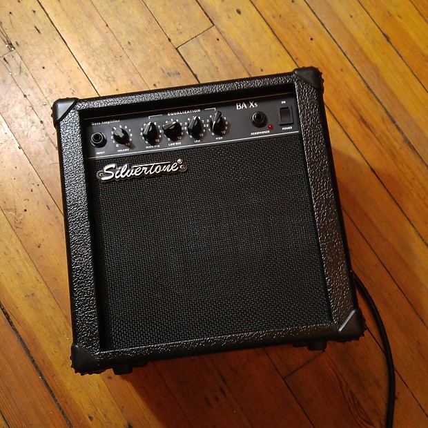 Silvertone BA-XS 20W Bass Combo Amp #12K06158 | Reverb