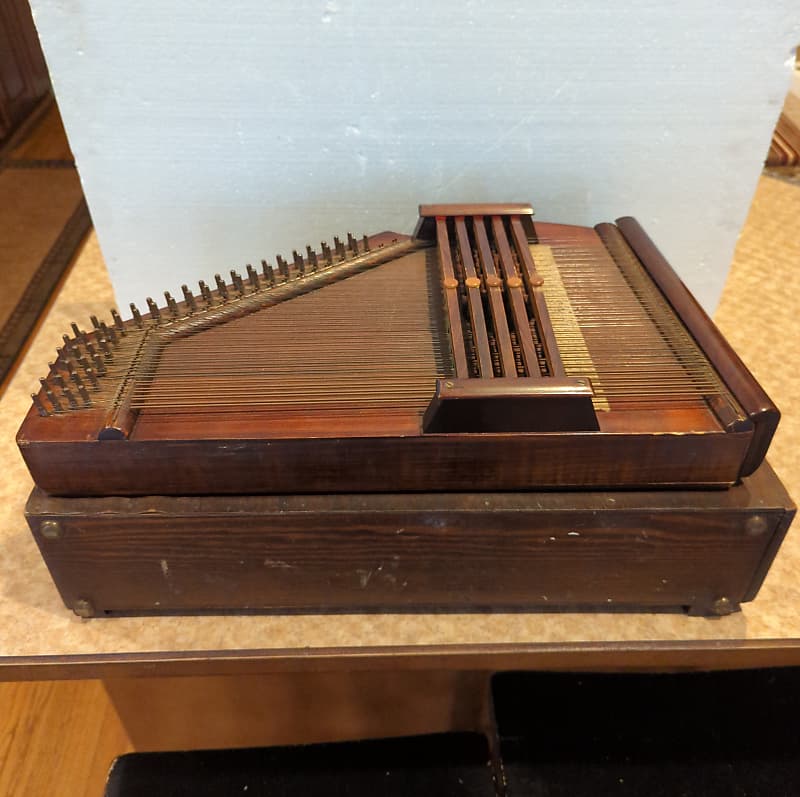Autoharp or Zither w/ case | Reverb