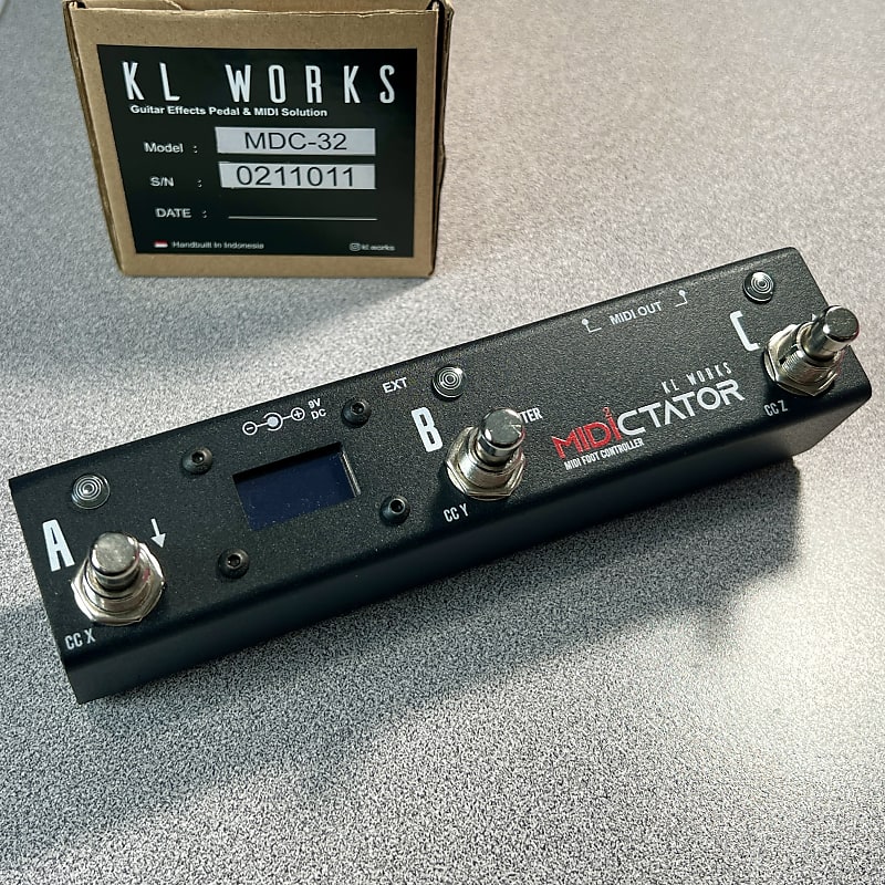 KL WORKS Midicator 2 (MIDI Foot Controller) 2021 - Black | Reverb