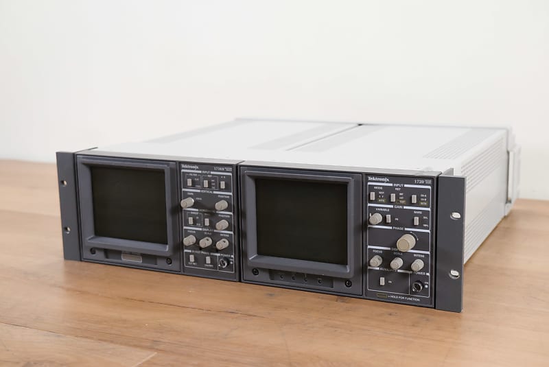 Tektronix 1710B Waveform Monitor with 1720 Vectorscope | Reverb