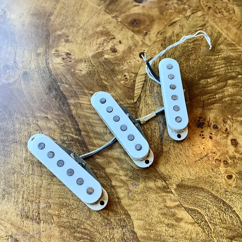 Fender Stratocaster pickups 1975 Grey Bottom original vintage | Reverb