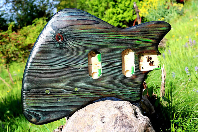 Meteora style " barncaster" body dual HB | Reverb