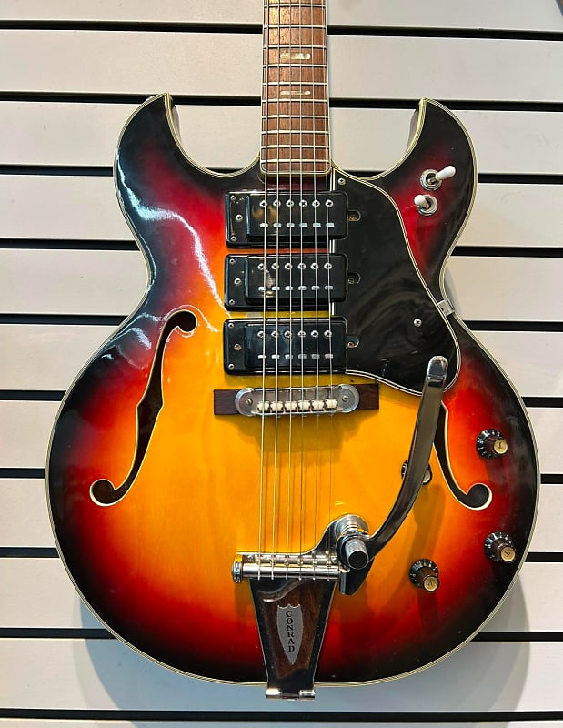 Conrad Aria 40085 1969 - Sunburst | Reverb