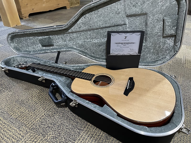 Furch Yellow Plus G-SP AAA Sitka Spruce / Padauk | Reverb Canada