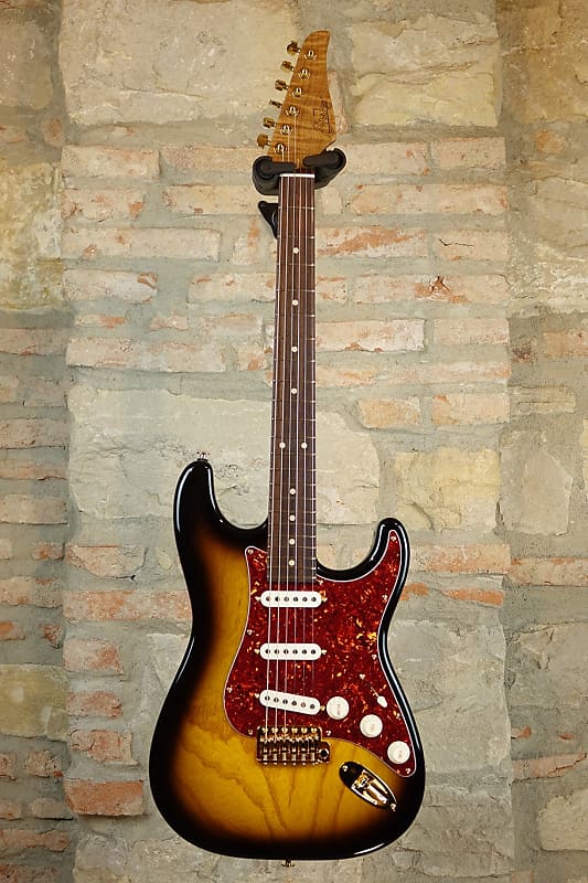 SUHR Custom Order Classic S SSS - Swamp Ash Body with Gold | Reverb