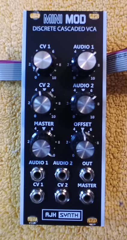 AJH Synth MiniMod Discrete Cascaded VCA - Black | Reverb