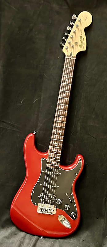 Squier Stratocaster Affinity - Candy apple red metallic | Reverb