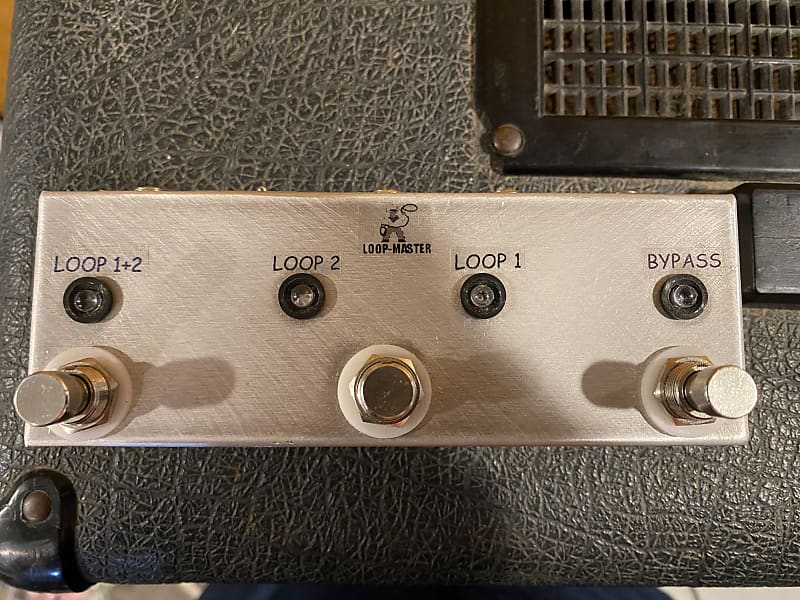 Loopmaster A/B/A+B loop Switcher Raw | Reverb Canada