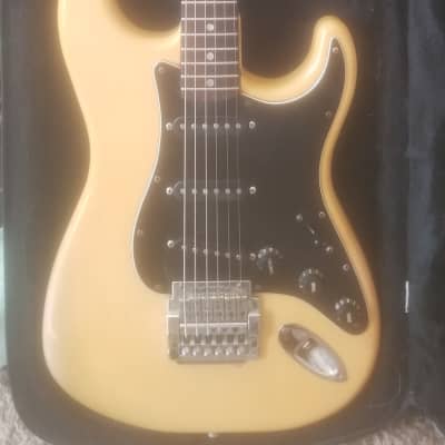 Fender Stratocaster 1975-1979 - Transparent White | Reverb