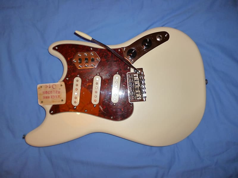 Squier Cyclone paranormal 2021 (body only) | Reverb