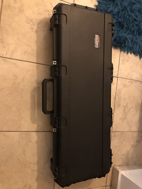 SKB Injection-Molded PRS-Style ATA Guitar Flight Case | Reverb