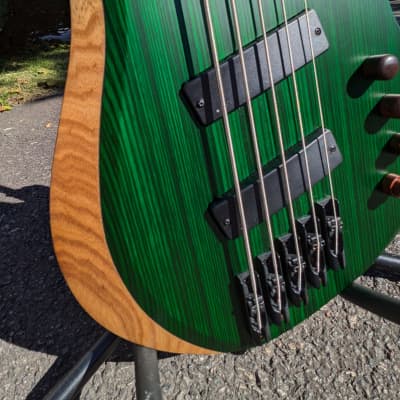 Kiesel Aries A2 2024 5-string multiscale bass! | Reverb