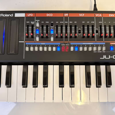 Roland JU-06 Synthesizer with K-25m Keyboard, Wood Panels | Reverb
