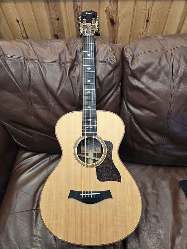 Taylor 712E - 12 Fret with ES System 2018 - Gloss | Reverb