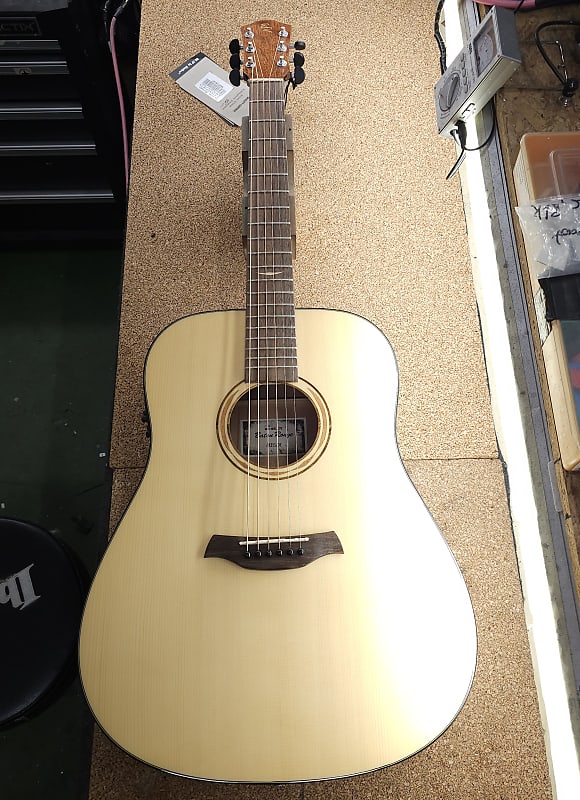 Baton Rouge AR35S/DE | Reverb UK