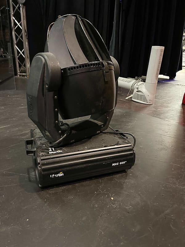 Martin Mac 600 | Reverb