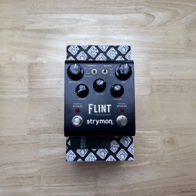 STRYMON FLINT V1 tremolo & reverb (S/N:S21 |75267) [02/06] | Reverb