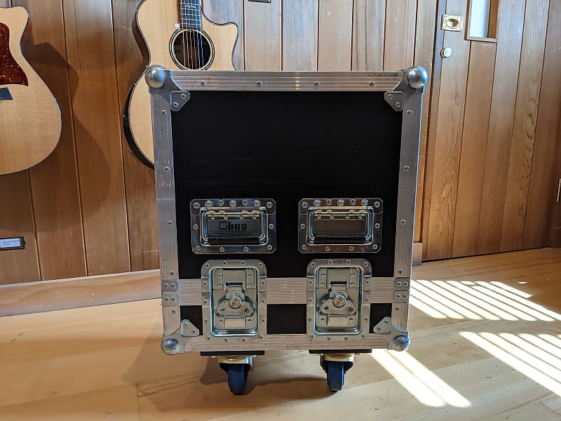 BCS Custom Built Flight Case Black - 50.5cm x 37.5cm x | Reverb UK