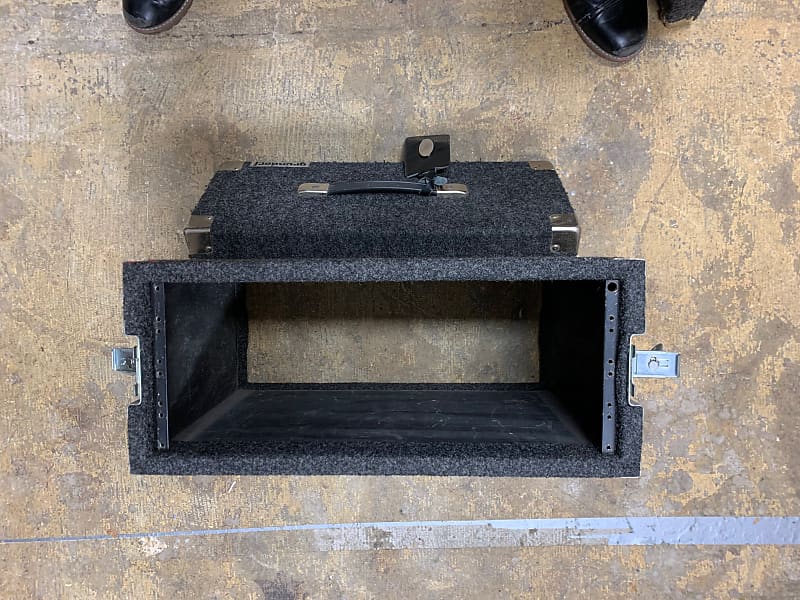 Grundorf 4U Four Space Rack Unit Case For Amp / Effects | Reverb