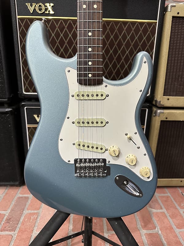 *90s/2000s MIM* Fender Standard Strat | Reverb