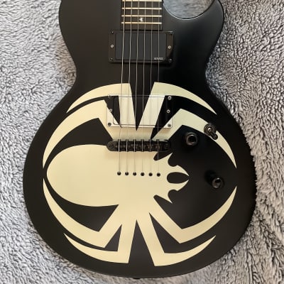 ESP Custom Shop “Kelly Hayes” Eclipse | Reverb