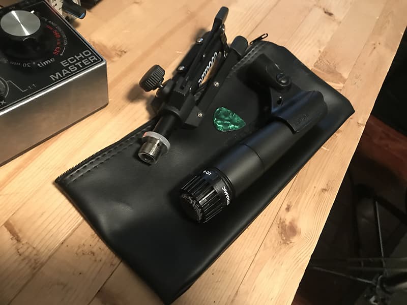 Shure SM57 Dynamic Microphone + Stand | Reverb