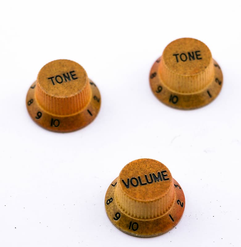 AGP ™ - Aged Relic Stratocaster ® Volume Tone Knobs | Reverb Canada
